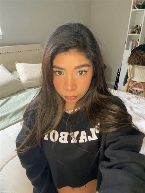 Just A Cute Freckled Selfie [f19] R Freckledgirls
