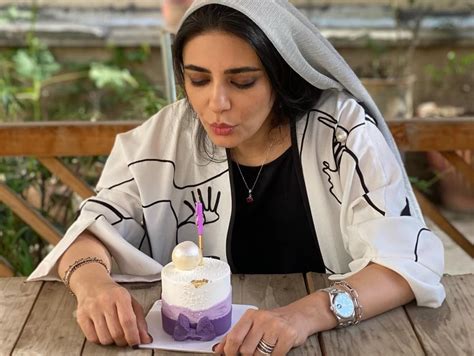 بیوگرافی کامل و جذاب بازیگر فیلم سینمایی ماه پنهان لیندا کیانی عکس