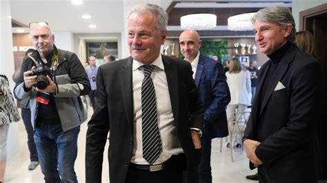 Bjeković Objasnio Zašto Je Odustao Od Kandidature Za Predsednika Fss A