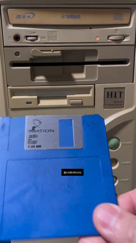 Coding Programming • 90k If You Comment Correct Answer Then Ill Send You Link Of 100