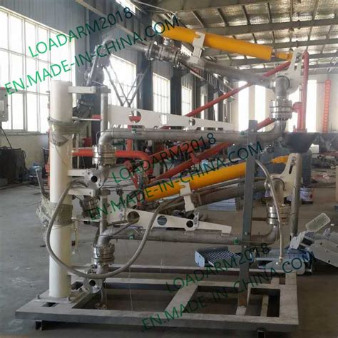 Safety Low Temperature LNG Loading Unloading Arm Skid Mounted Loading Arm And LNG Plant