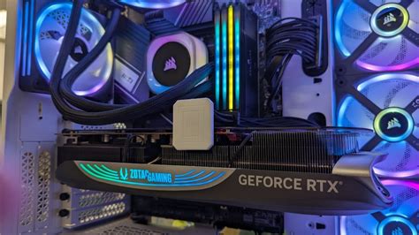 What GPUs does the CORSAIR 12VHPWR bridge work with? | CORSAIR