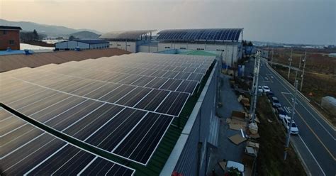 태양광 전력만으로 전기차 충전 가능할까