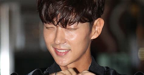 [포토엔hd]이준기 여전히 상큼한 석류 청년 크리미널마인드