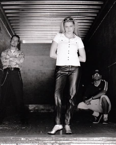 Thérèse Willis Singer Songwriter