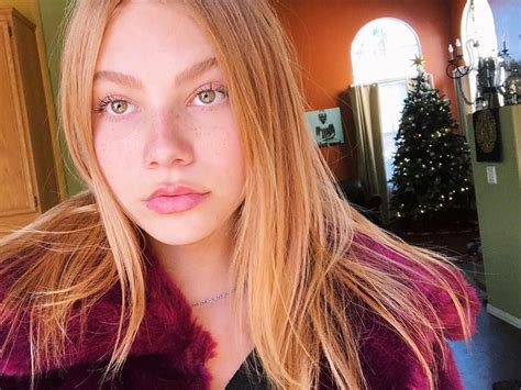 Nadia On Instagram 🎄 😚” Blonde Girl Hairstyle Nadia Turner