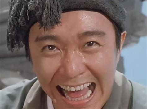 揭周星驰等喜剧大师台下悲剧让人心酸落泪