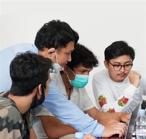 Makassar Coding Kursus Fullstack Web Sampai Bisa