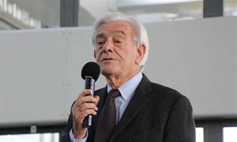 Colloque Cdm Pax Christi Edito De Jean Claude Petit La Paix Trop