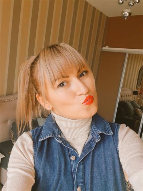 Tw Pornstars Larissa Pictures And Videos From Twitter