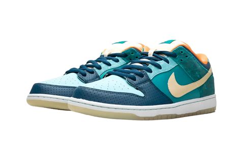 Nike Sb Dunk Low Mia Skate Shop