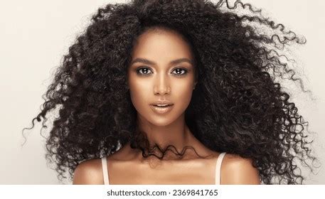 Chicas Bonitas De Piel Clara En Facebook