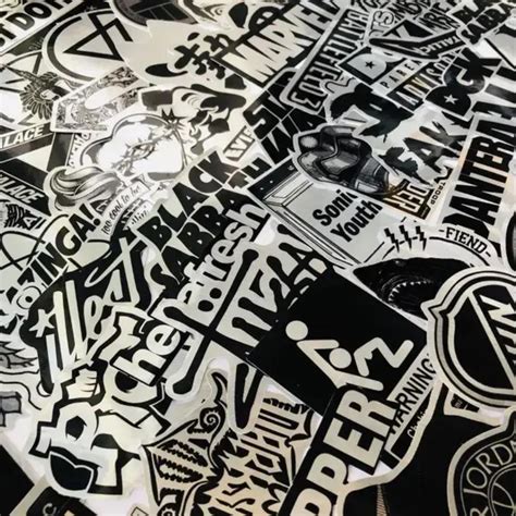 Набор виниловых наклеек стикеров на авто телефон ноутбук Имитация серебра 10шт игрушки с