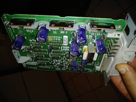 Rear Speakers And Factory Sub Woofer Not Working