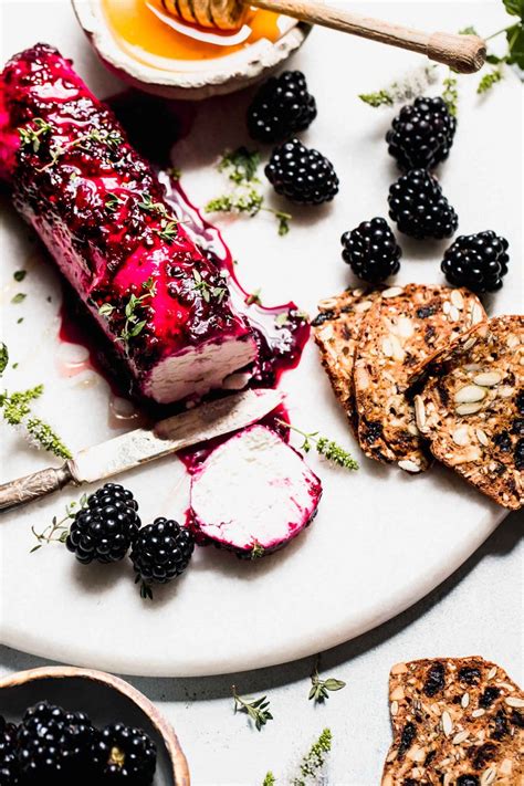 Blackberry Goat Cheese Easy 5 Ingredient Appetizer