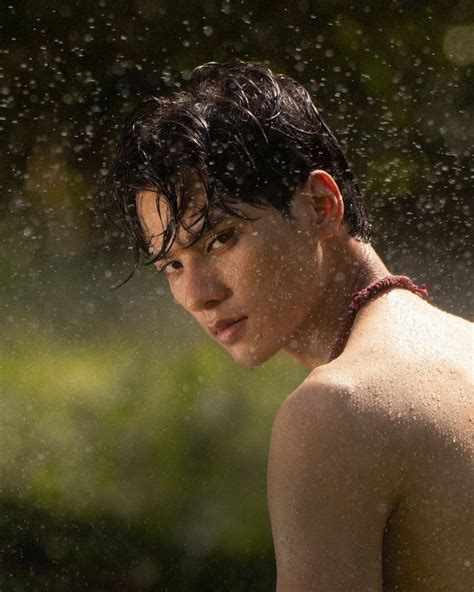 เปิดวาร์ป จิ่งนะ วิมานหนาม หรือ เก่ง หฤษฎ์ หนุ่มหล่อมากความสามารถ