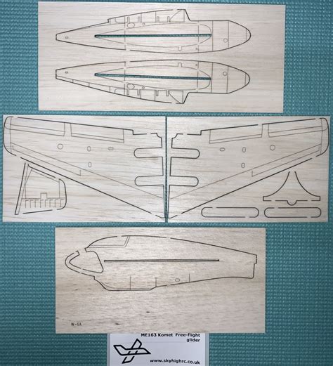 Me 163 Free Flying Balsa Airplane