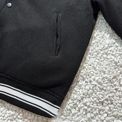 Stussy бомбер куртка курточка стуси чорна тепла с полосками стусі Л М 2 499 грн Бомбери Київ