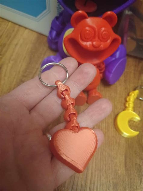 Stl File Heart Flexi Keychain Smiling Critters Bobby Bearhug Symbol Print In Place No