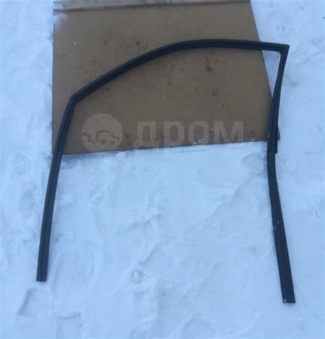 Купить Уплотнительная резинка стекла передней L двери Honda Cr V Rd5 K20a в Новосибирске по цене