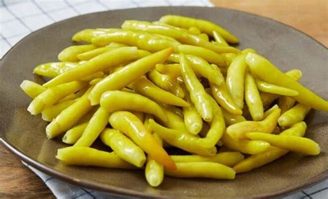 Cin Biber Turşusu Nasıl Yapılır Evde Cin Biber Turşusu Püf Noktaları