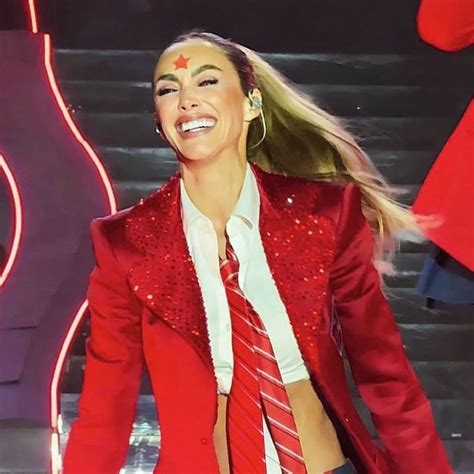 Soy Rebelde Tour Anahi Faz Primeiro Post No Brasil Hola Riooo