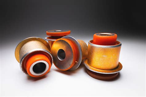 자동차용 폴리우레탄 프론트 서스펜션 부싱의 새로운 세트 오프로드 차량의 전방 차축의 조용한 블록 강철에 대한 스톡 사진 및 기타 이미지 Istock