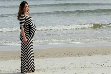 Er Hat Nur Ein Foto Von Seiner Schwangeren Frau Gemacht Ein Auf Den Ersten Blick Unscheinbares