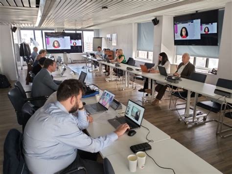 Electro Conductive Polymeric 3d Scaffolds As Novel Strategies For Biomedical Applications Esculape