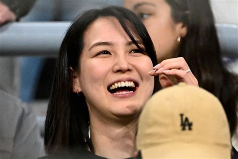 【画像】大谷翔平の妻・真美子さん、ドジャースの奥さまたちとの交流に話題沸騰 特ダネ プラスちゃんねる