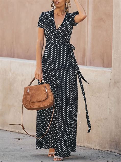 Длинное платье: всегда элегантно и женственно