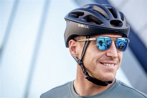 Aksesoris Wajib Saat Kamu Bersepeda Now Palembang