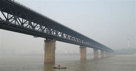 Record Low Water Levels On Chinas Yangtze River Pose Threat To Crops