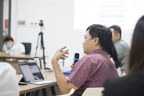 tọa đàm với chủ đề “implementation strategies for carbon pricing in developing countries” khoa