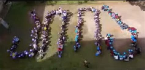 სენაკის N1 საჯარო სკოლის პირველკლასელებმა დედაენის დღე განსაკუთრებულად