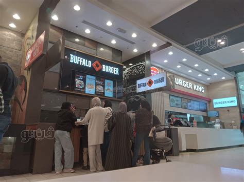 بسبب دعوات المقاطعة، تراجع الإقبال على دانكن دونتس وماكدونالز في الجمعة