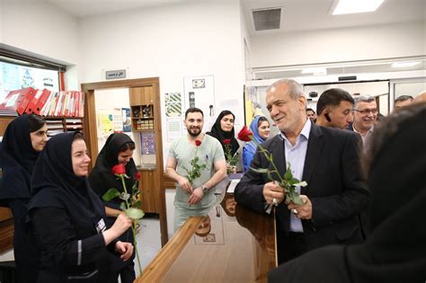 حضور دکتر پزشکیان در بیمارستان قلب تهران دکتر مسعود پزشکیان رئیس