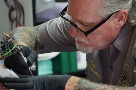 Le Matériel Du Tatoueur Tout Savoir Sur Les Indispensables Du Tatoueur