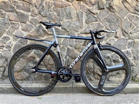 콘스탄틴 X 잼 바이시클 쇼크 트랙 프레임셋 에쏘 러쉬46 헤드 Gt3 카본 트랙 휠셋 로터 체인링 스기노75 Dd 트랙 크랭크셋 치넬리 컴포넌트 커스텀 픽시 바이크 리뷰