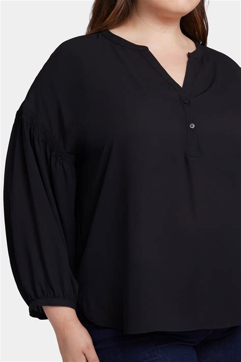 Paulina Peasant Blouse In Plus Size Black Solid Colors Nydj