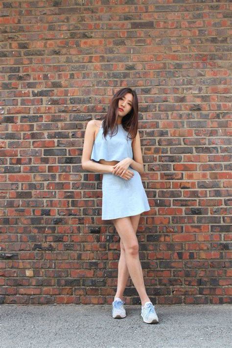 20 ไอเดียแต่งตัวแบบ เซ็กซี่ แต่ดูไม่โป๊ ในแบบสาวผมยาว สวยแซ่บเบาๆ