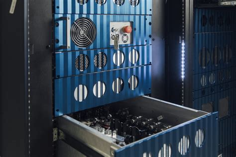 Introducing “shots” In A Linear Optic Quantum Computing Framework