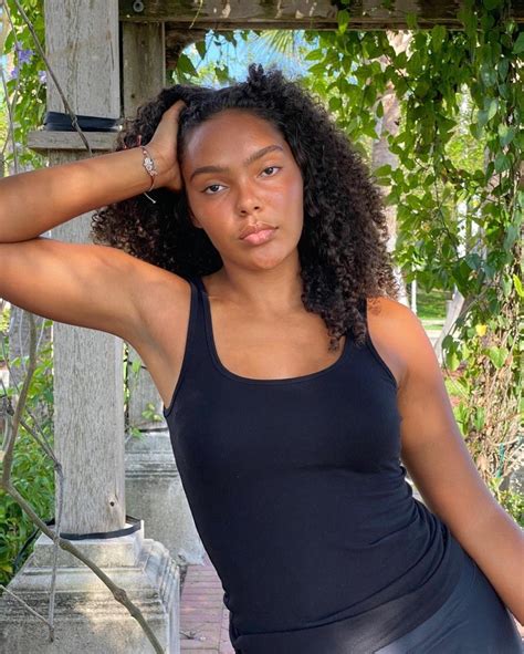 Picture Of Amber Keaton