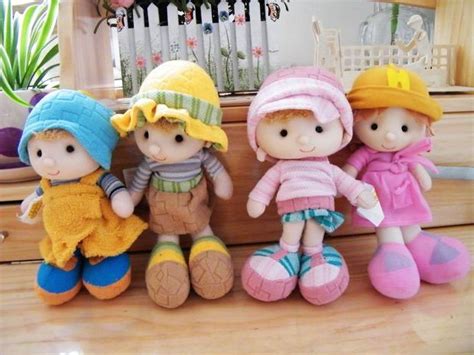 热卖正版雅皮士布娃娃 洋娃娃 可爱公仔 毛绒玩具 礼物 小小号带 T 1490257442152 0648