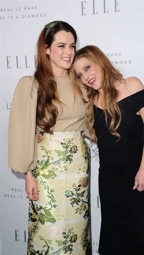 Riley Keough Rompe Su Silencio Sobre Su Drama Familiar Y El