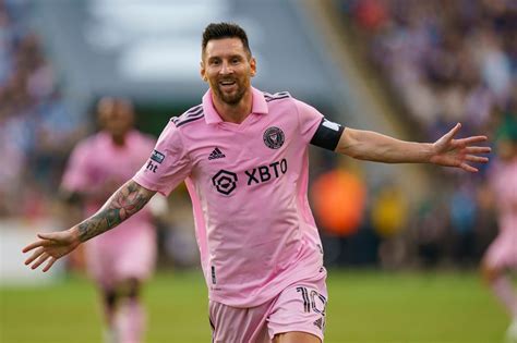 Messi Signing Earns Miamis Asensi Mls Executive Of The Year Honours Fmt