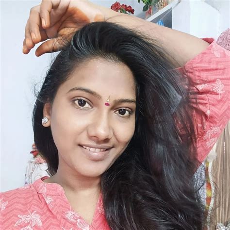 Saree Photoshoot Beautiful Waterfalls Candid Girl Photos Curvy