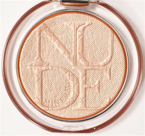 Mackarrie Beauty Style Blog Dior Diorskin Nude Luminizer Nude Glow
