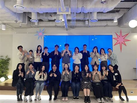 이번 주는 Hr미드필더 비어타임 🍻🍻🍻 21명의 Hr 전 현 기수분들이 모여 커리어 인생에 대해 이야기하는 시간을 Yongwoon Yoon