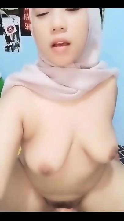 Mbak Ukhty Jilbab Pink